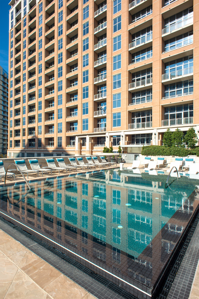 Dallas High Rise Apartments | The Ashton | Welcome