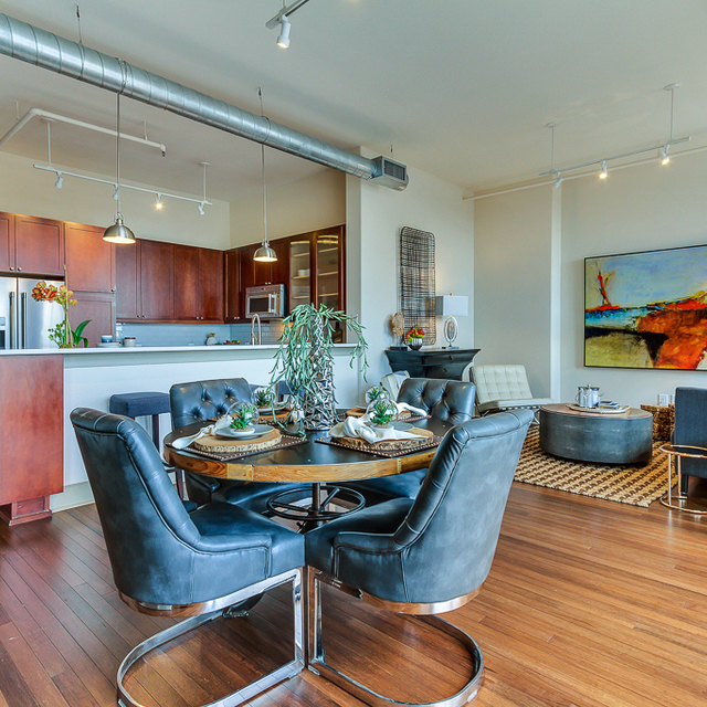 Apartments in Uptown Dallas | The Ashton | Welcome