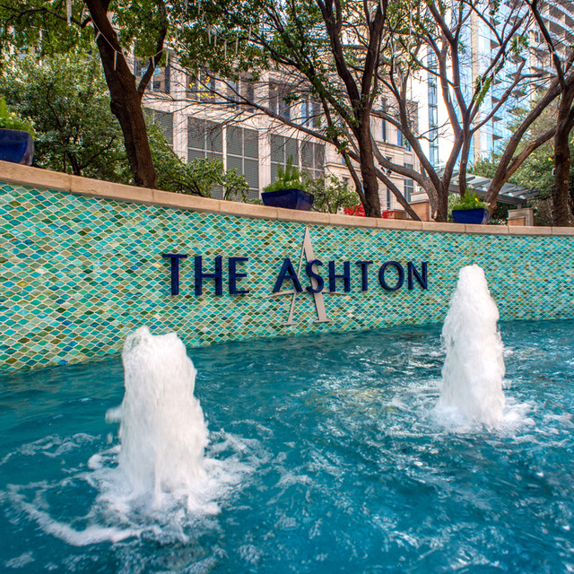Apartments in Uptown Dallas | The Ashton | Welcome